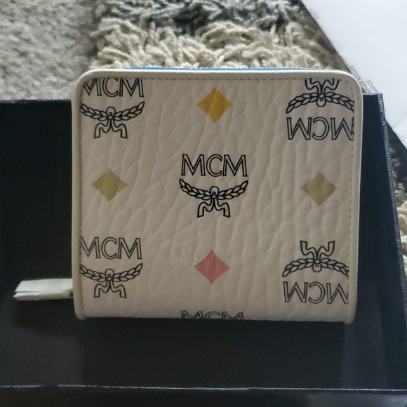 MCM | Bags | Mcm Host Pick Zip Leather White Color Wallet New Frommcm ...